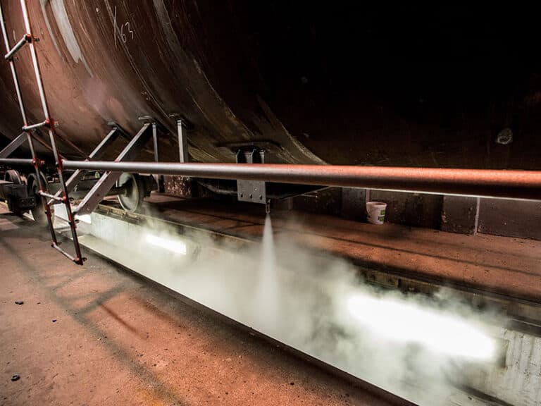 railcar-lining - Abtrex Industries Inc.