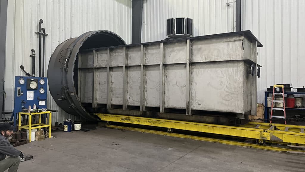 Open top tank after autoclave cure cr - Abtrex Industries Inc.